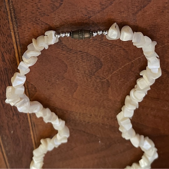 Unbranded | Accessories | Vtg Surfer Hawaiian Hawaii Round White Puka ...